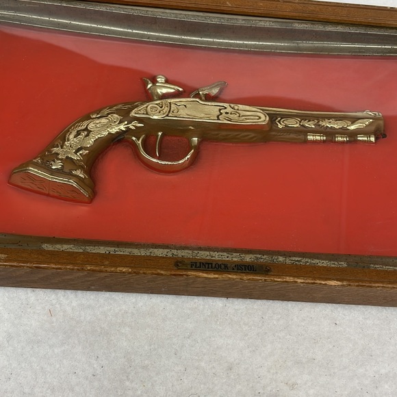 flintlock | Wall Decor | Vintage Model Of Flintlock Pistol Shadow Box ...